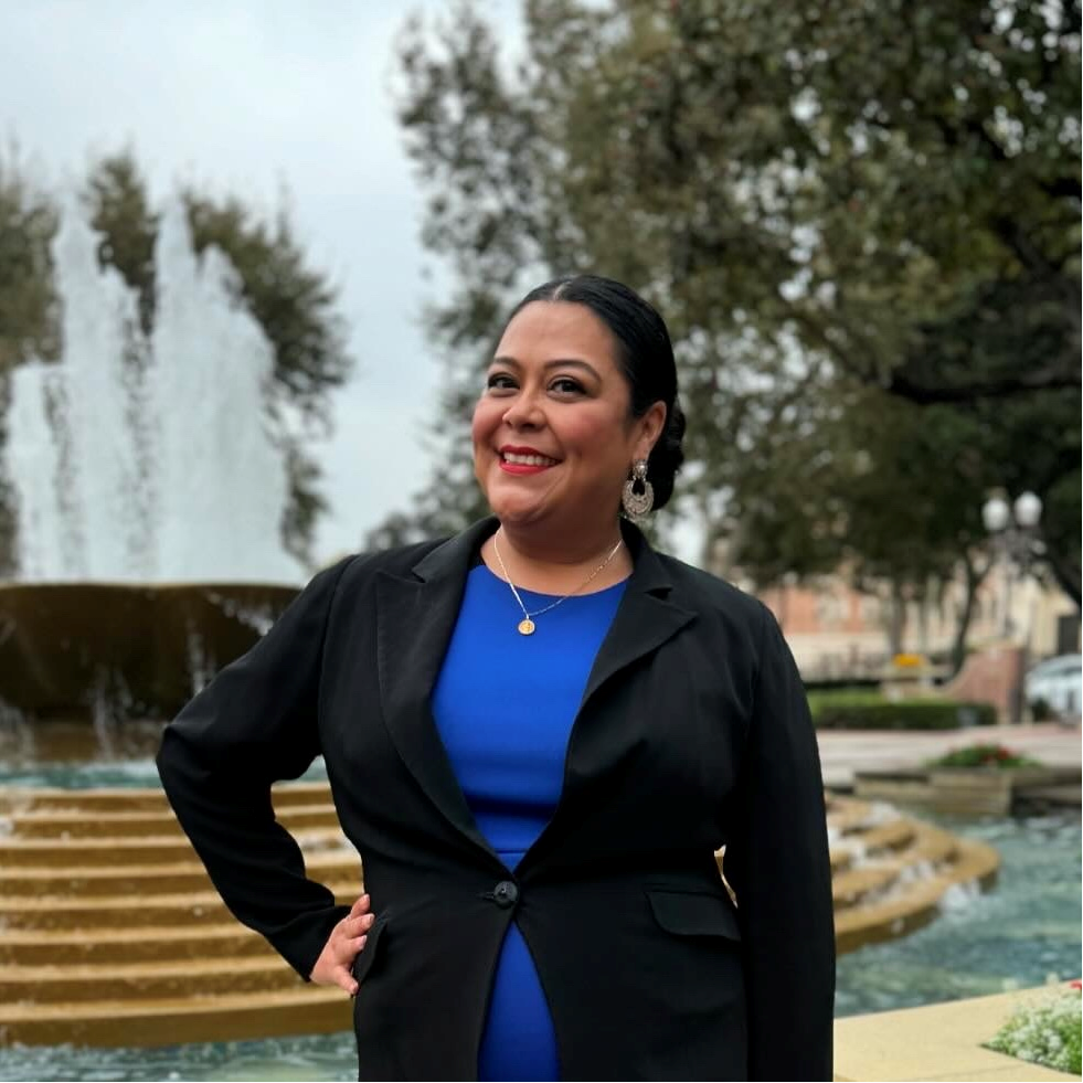 SGO Acknowledges Hispanic Heritage Month: Hola, Soy Ginecóloga Oncóloga ...